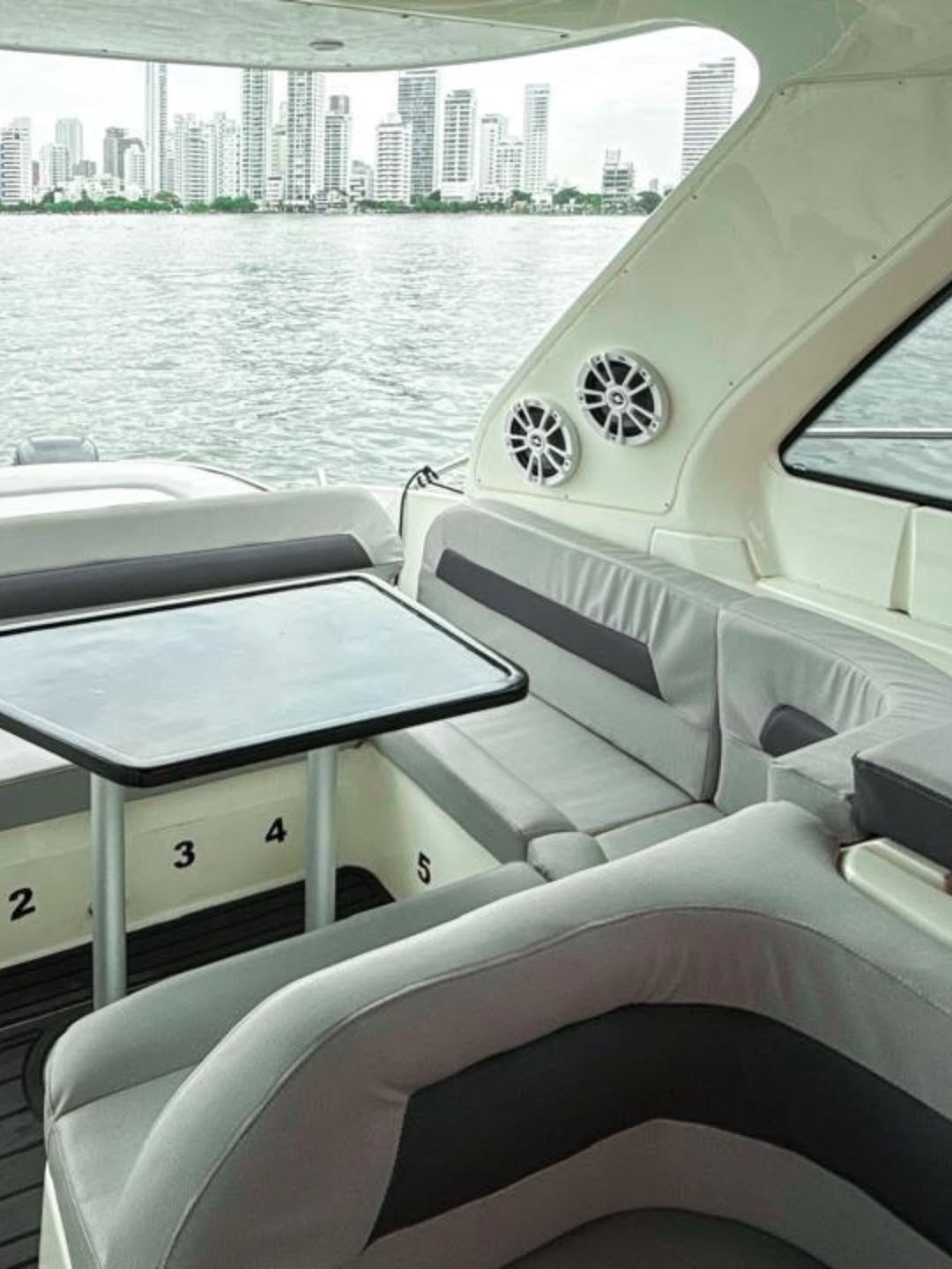 Yates Cartagena | Alquiler De Botes Y Yates En Cartagena